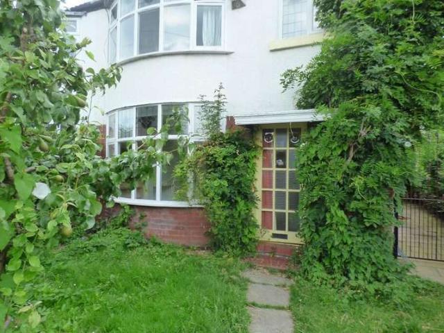 9 Bedroom Detached House