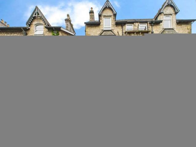 9 Bedroom Detached House