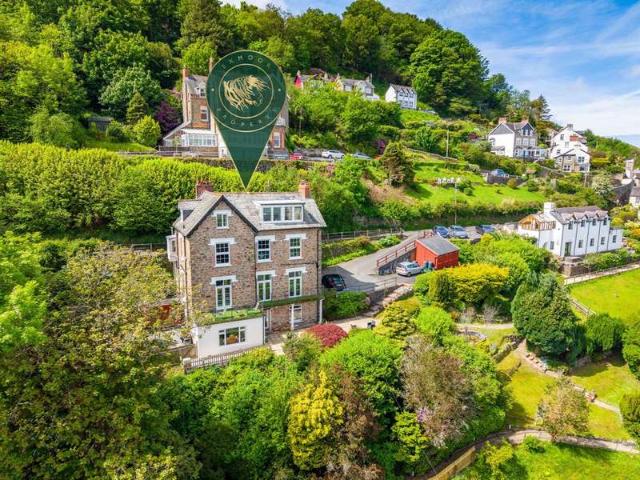 9 Bedroom Detached House