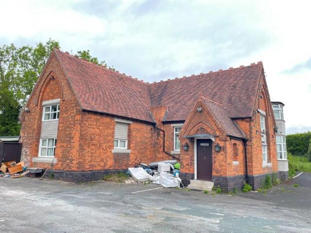 9 bedroom detached house for sale