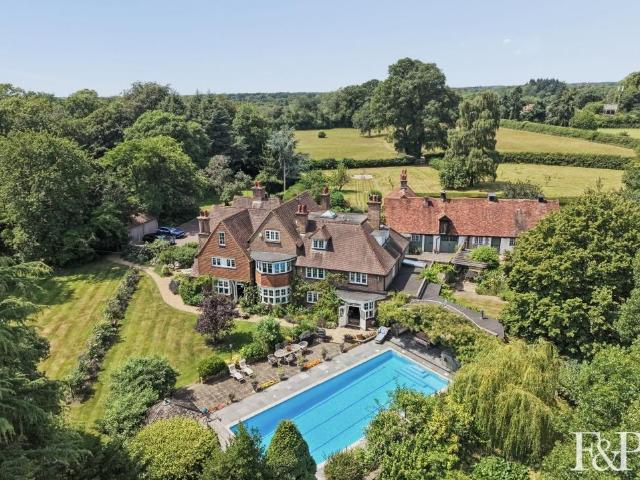 9 bedroom detached house for sale