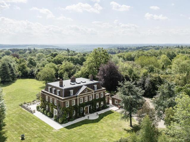 9 bedroom detached house for sale
