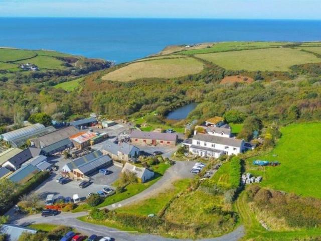 9 bedroom detached house for sale