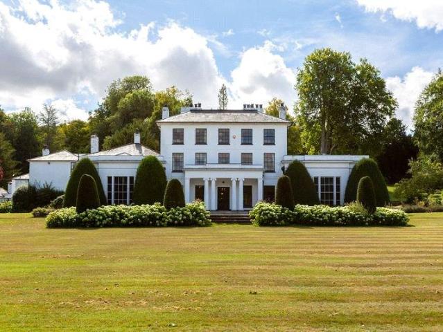 9 bedroom detached house for sale