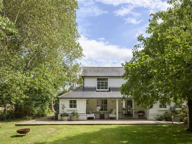9 bedroom detached house for sale