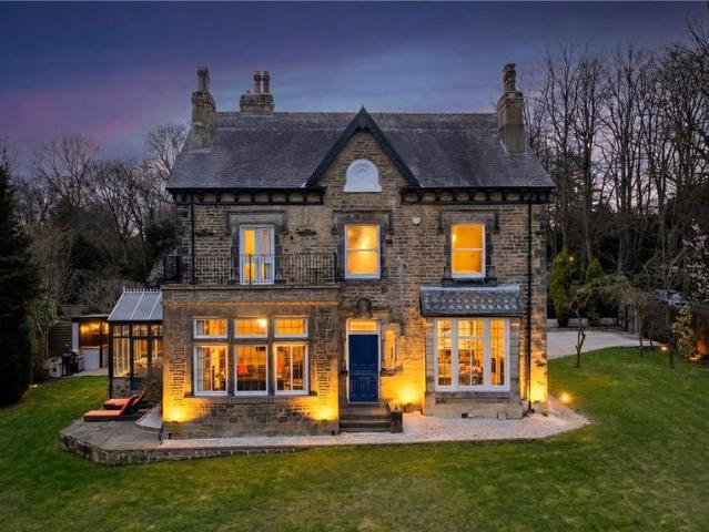 9 bedroom detached house for sale