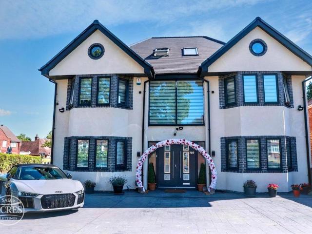 9 bedroom detached house for sale