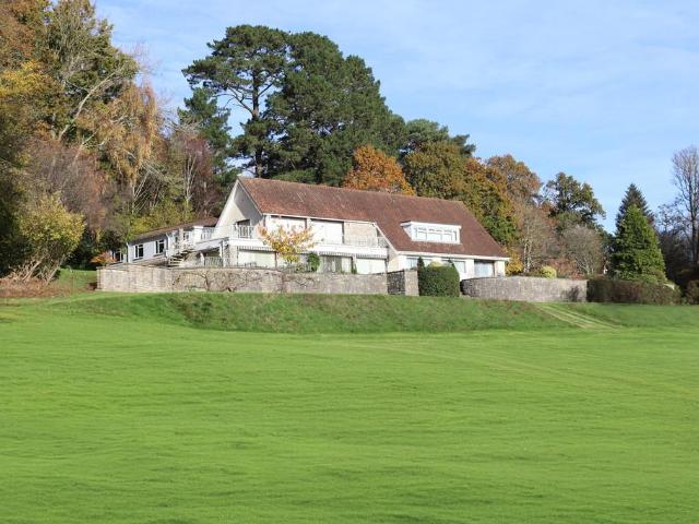 9 bedroom detached house for sale