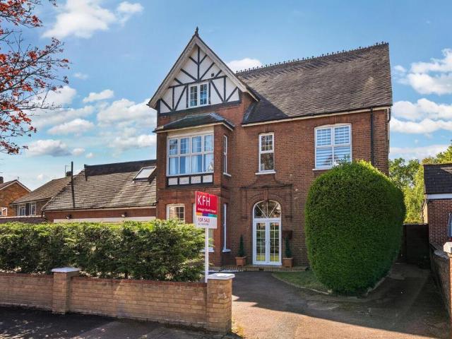 9 bedroom detached house for sale
