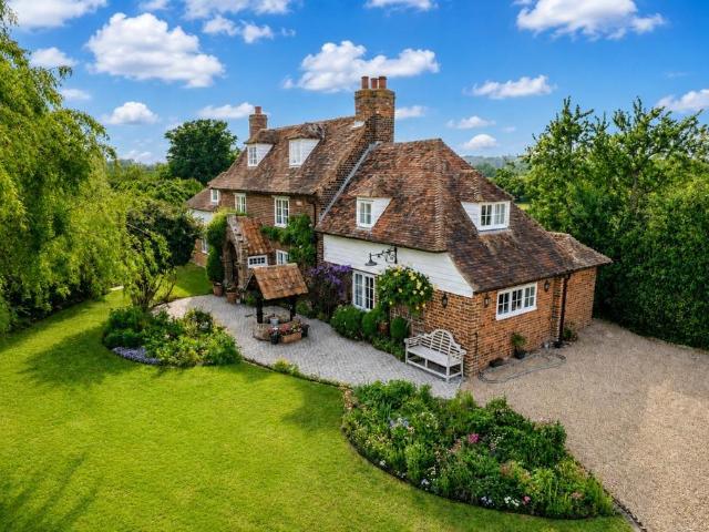 9 bedroom detached house for sale