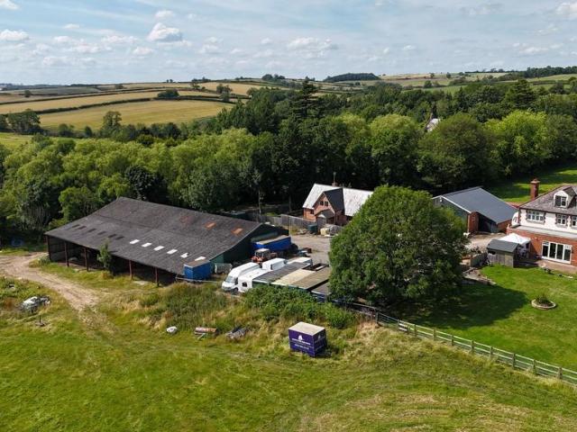 9 bedroom detached house for sale