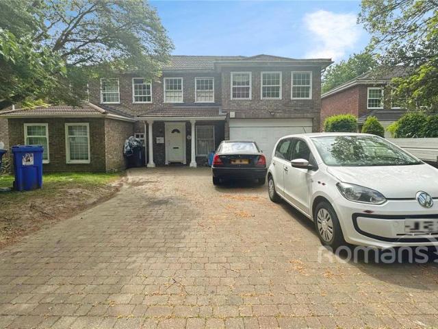 9 bedroom detached house for sale