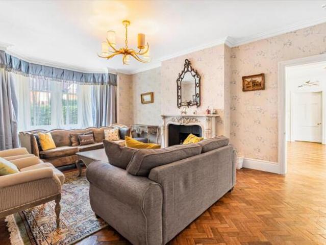 9 bedroom detached house for sale in Charlbury Road, Oxford, Oxfordshire, OX2