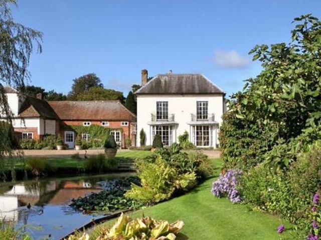 9 Bedroom Detached House For Sale In High Wycombe, Buckinghamshire
