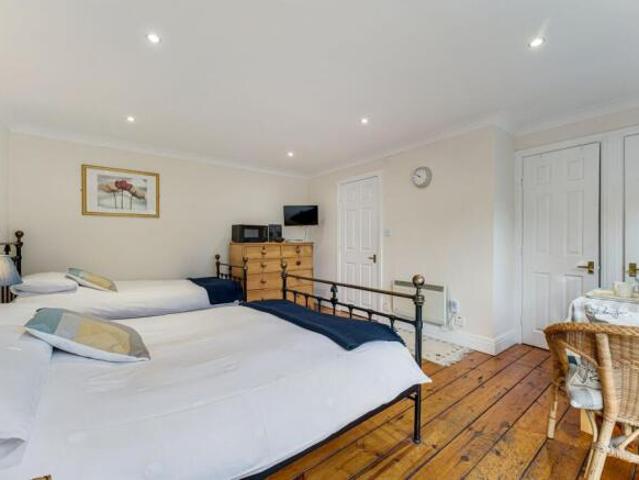 9 bedroom detached house for sale in Ramsbrook Lane, Hale Village, L24