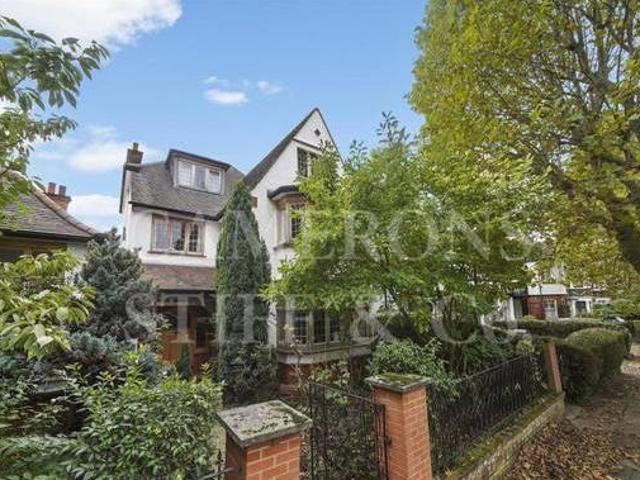 9 bedroom detached house for sale in Teignmouth Road London NW2 NW2