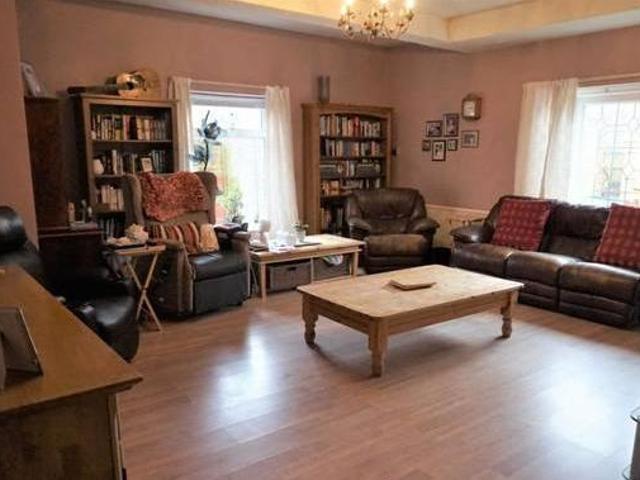 9 bedroom detached house for sale in Trafalgar Road Clactononsea CO15 CO15