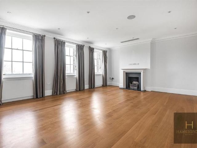 9 bedroom detached house to rent