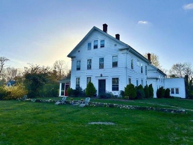 9 bedroom, Dennis MA 02638 102412920