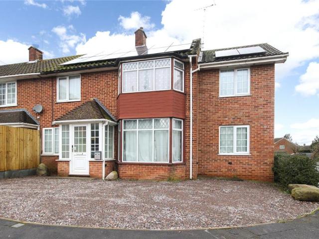 9 bedroom end of terrace house for sale