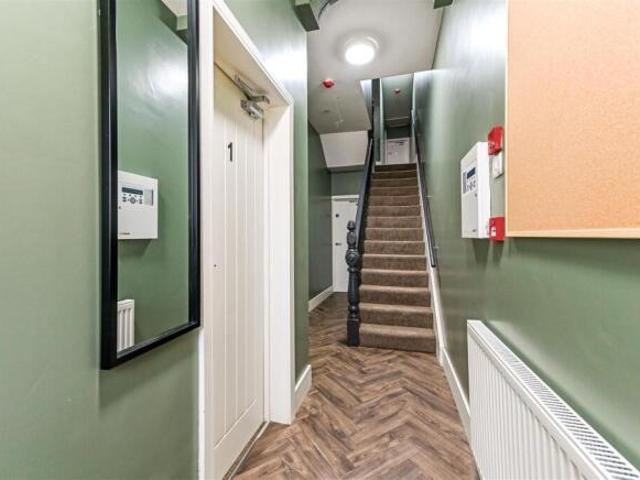 9 bedroom end of terrace house for sale in Richards Terrace, Cardiff, CF24