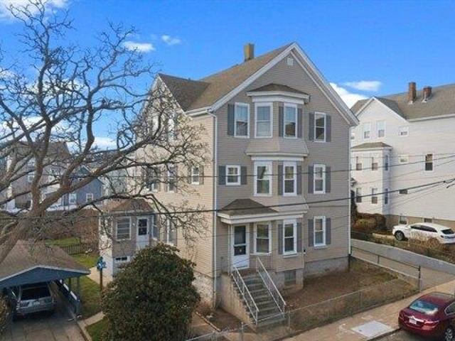 9 bedroom, Fall River MA 02721 103101554