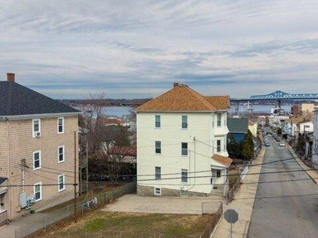 9 bedroom, Fall River MA 02721 LS102447281