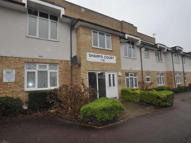 9 Bedroom Flat