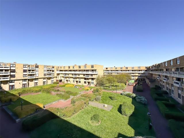9 bedroom flat for sale