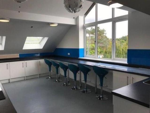 9 bedroom flat for rent in Cowley Road, Oxford, OX4