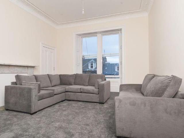 9 bedroom flat share to rent
