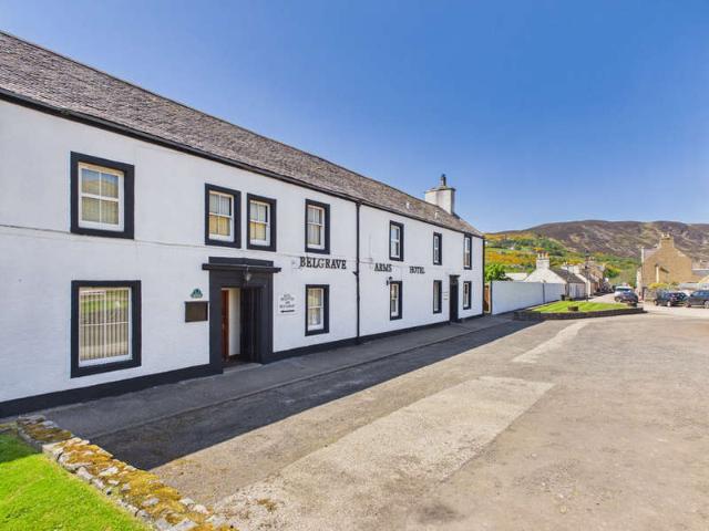 9 Bedroom Hotel Commercial