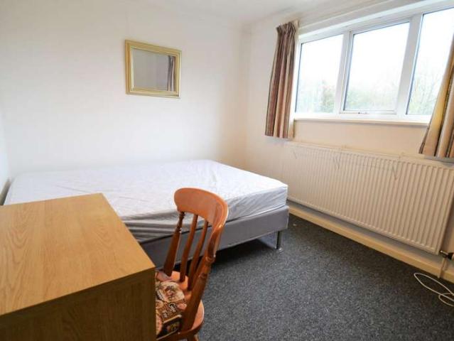 1 Bedroom House