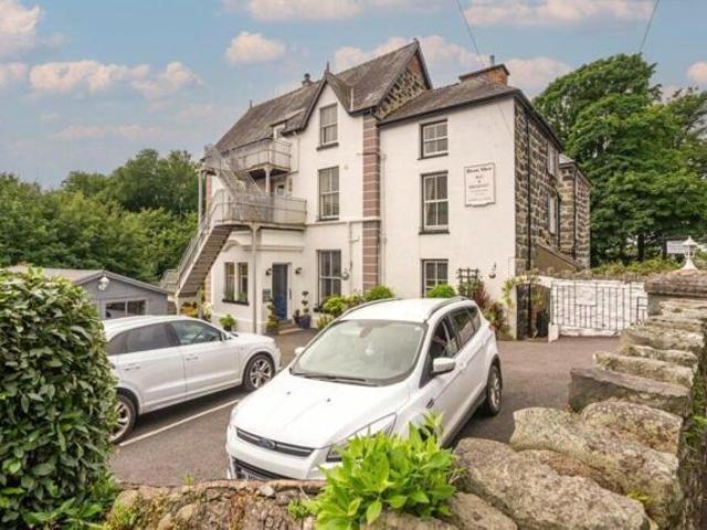 9 Bedroom House Criccieth Gwynedd 98204708