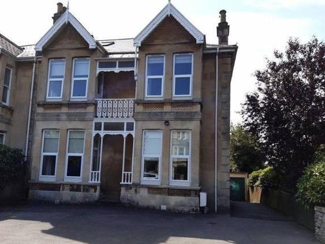 9 bedroom house for rent in Combe Park Weston P1266 BA1
