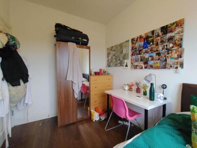 9 bedroom house for rent in Miskin Street Rooms, Cathays, CF24