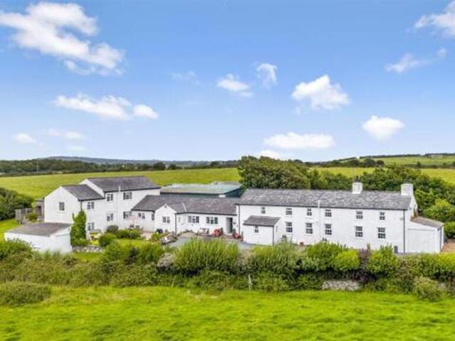 9 Bedroom House Isle Of Anglesey Isle Of Anglesey 100456812