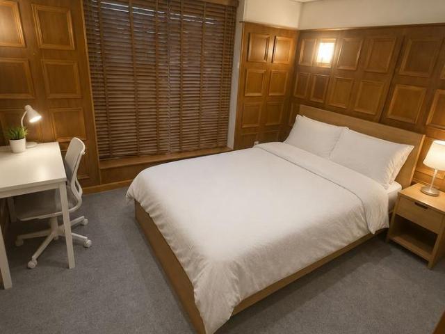 9 bedroom house of multiple occupation to rent