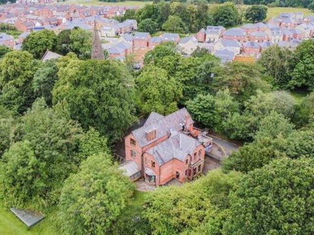 9 Bedroom House Lancs Lancashire LS98503820
