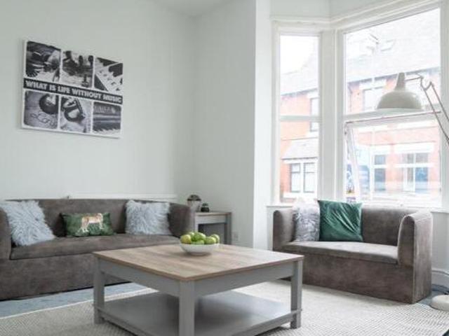 9 Bedroom House Share For Rent In Chester, Cheshire