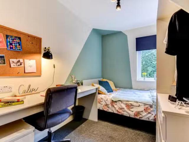 9 bedroom house share for rent in Ashurst Road, Brighton, Brig.