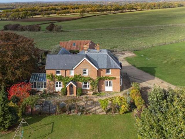 9 Bedroom House Swindon Swindon 101678438