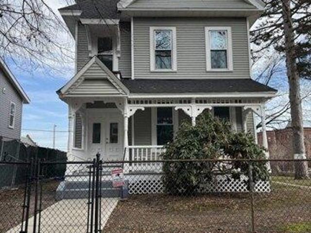 9 bedroom, Holyoke MA 01040 101999528