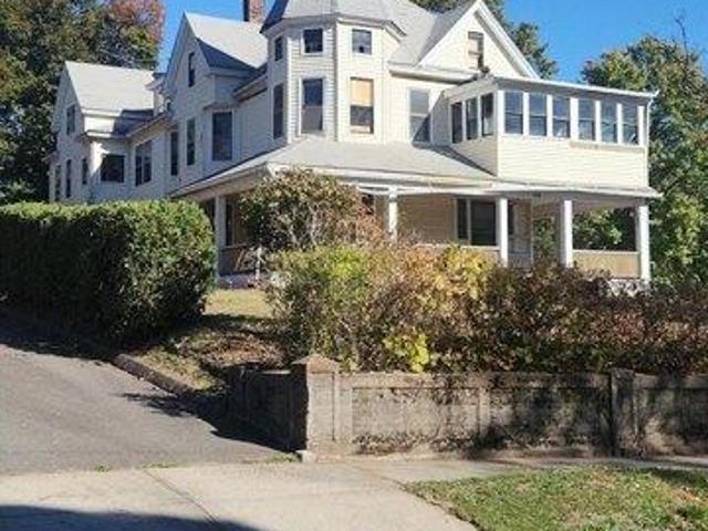 9 bedroom, Holyoke MA 01040 102634267