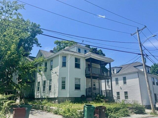 9 bedroom, Lowell MA 01854 103250767
