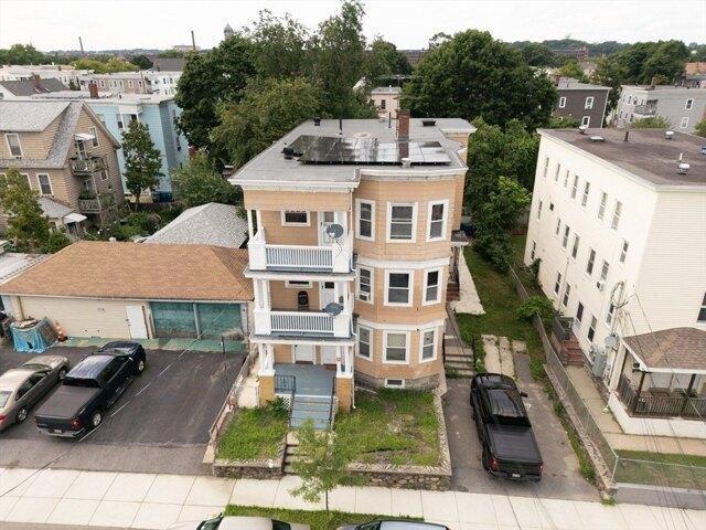 9 bedroom, Lawrence MA 01843 105059725