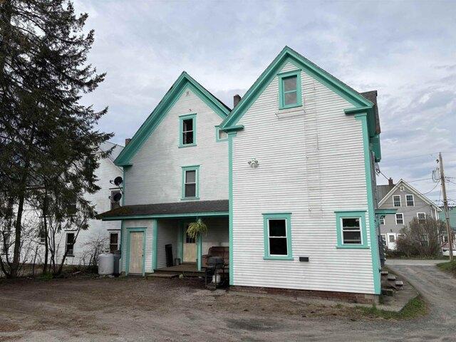 9 bedroom, Lyndon VT 05851 105113886