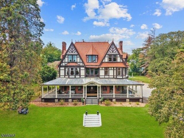 9 bedroom, Montclair NJ 07042 104374602