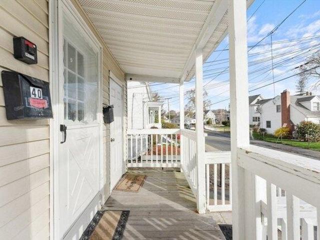 9 bedroom, Melrose MA 02176 104478755