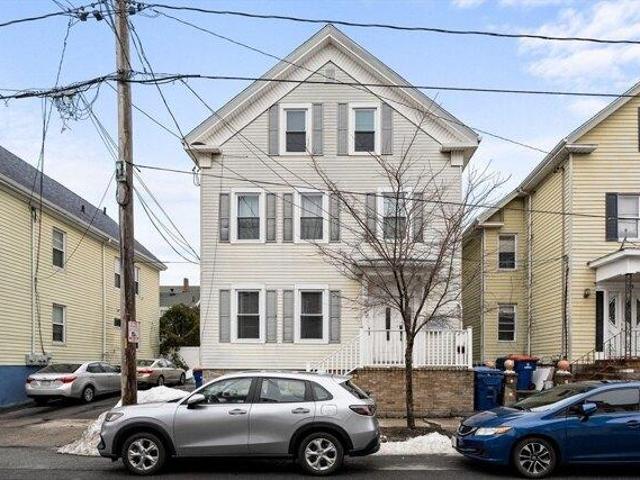 9 bedroom, New Bedford MA 02740 LS101662162